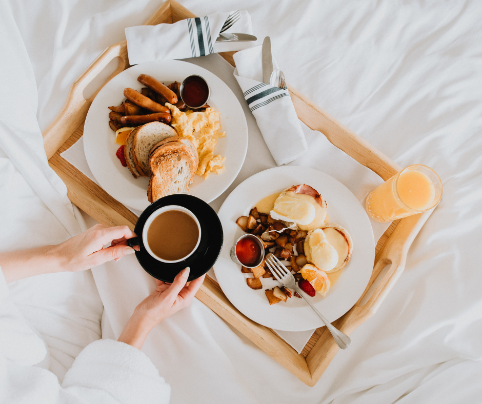 Estudo revela os alimentos do café da manhã que podem aumentar o foco e ...